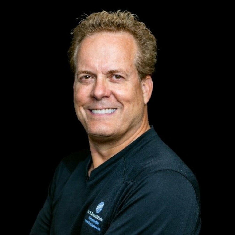 People - Dr Bruce McFarlane - Dental Tribune International